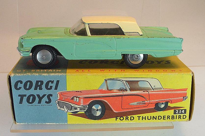 Corgi Toys 214 Ford Thunderbird 1959 mint green creme roof mit OVP ...