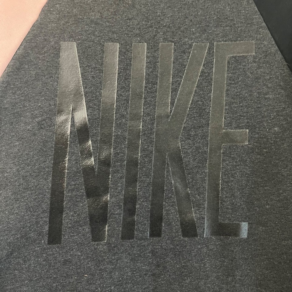 Nike Dri Fit Womens Colorblock Gray Pink Spell Out Fleece Pullover ...