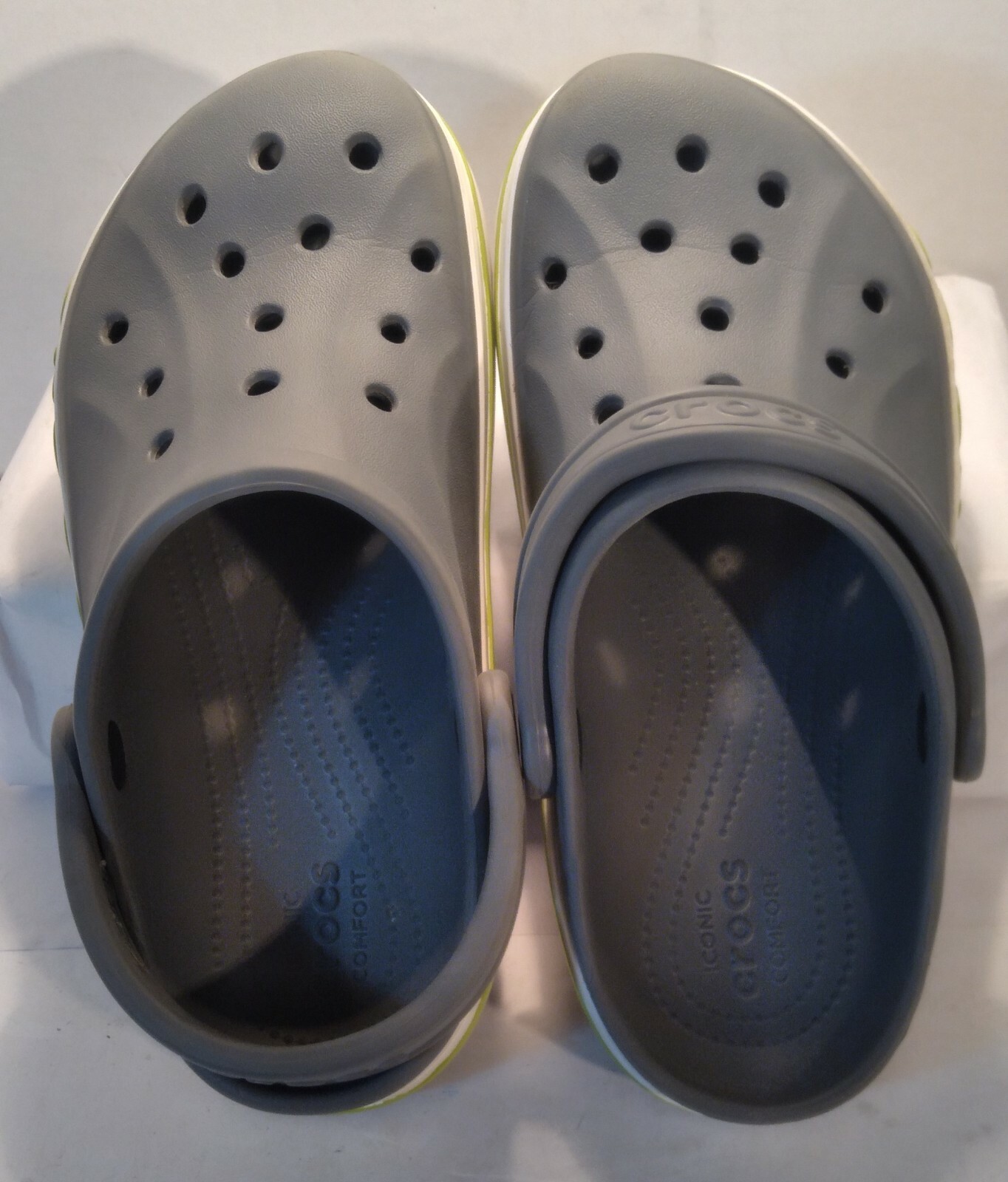 Crocs Iconic Comfort / Gray Sandals / Men's Size 5 /… - Gem