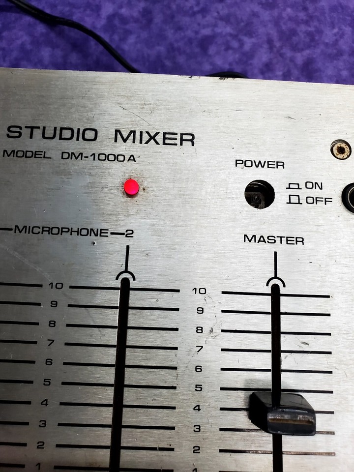 💥VINTAGE💥 NUMARK STUDIO MIXER DM-1000A 1970s -1980s Old School 💥 ...