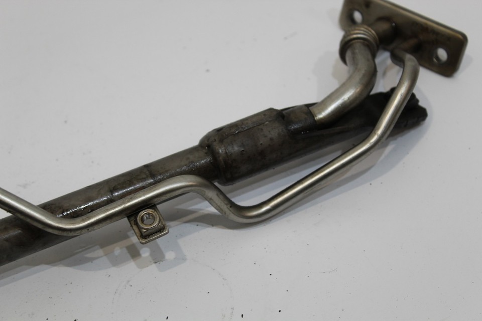 VW Touran 1T Mk1 1.6TDi Diesel Turbo Bracket Support Oil Return Pipe ...