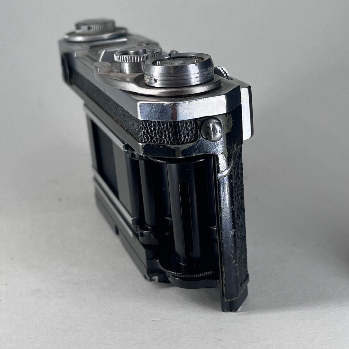 Nikon S2 + NIKKOR-S.C 5cm 50mm F1.4 + Nikkor S.C 35mm F2.5 Nikon S2 + NIKKOR-S.C 5cm 50mm F1.4 + Nikkor S.C 35mm F2.5