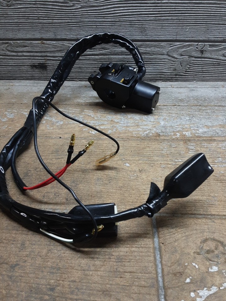 80-83 Genuine Parts NOS NEW Kawasaki Left Handlebar Switch Controls ...