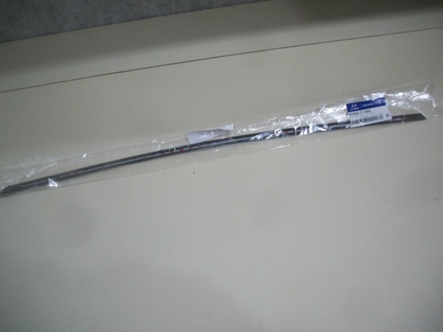 Hyundai OEM 2015 Sonata Exterior-rear-upper Molding Left 83850C1000 for ...