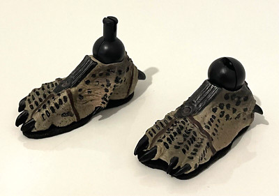 Hot Toys MMS48 - Predator 2 Elder Predator - Feet - Combine Shipping ...