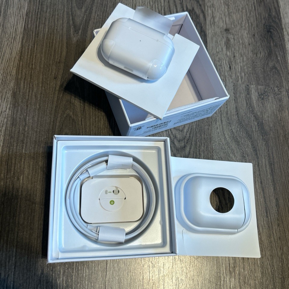 Apple AirPods Pro 2nd Generation with MagSafe Wireless Charging Case ...