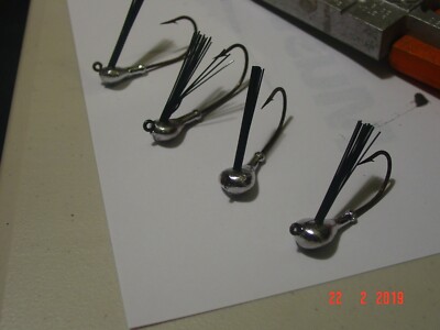 Jigs - Weedless Jig Heads
