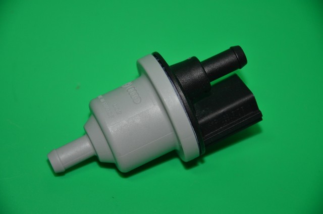 OE Genuine Purge Valve for Fuel Vapor Canister 06D133517B Fit AUDI Q7 ...
