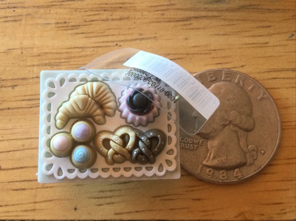 SWEETS - ICE CREAM CONE, SUNDAES, CUPCAKE AUTHENTIC JIBBITZ SHOE CHARM ...