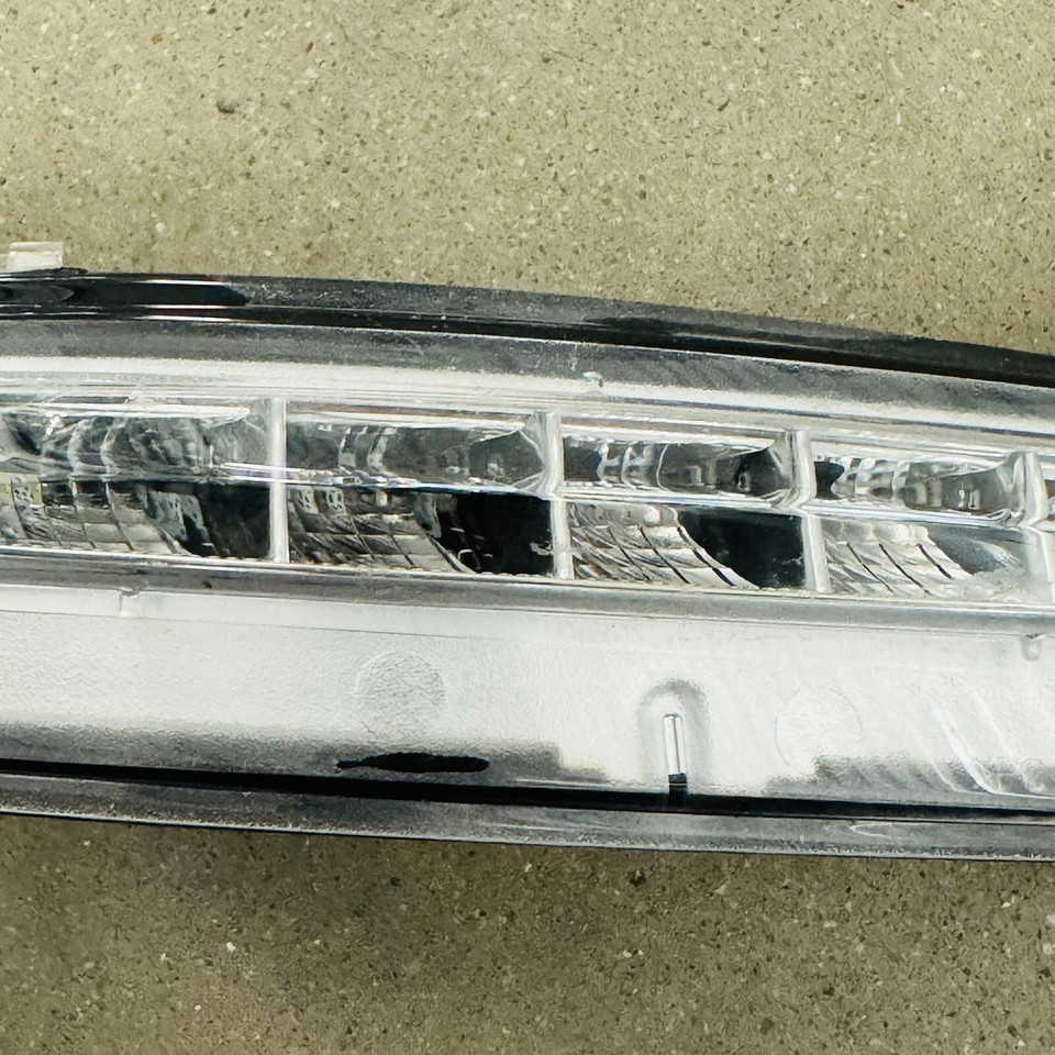 2015-2023 Chrysler 300 Mopar Left Turn Signal Light OEM | eBay