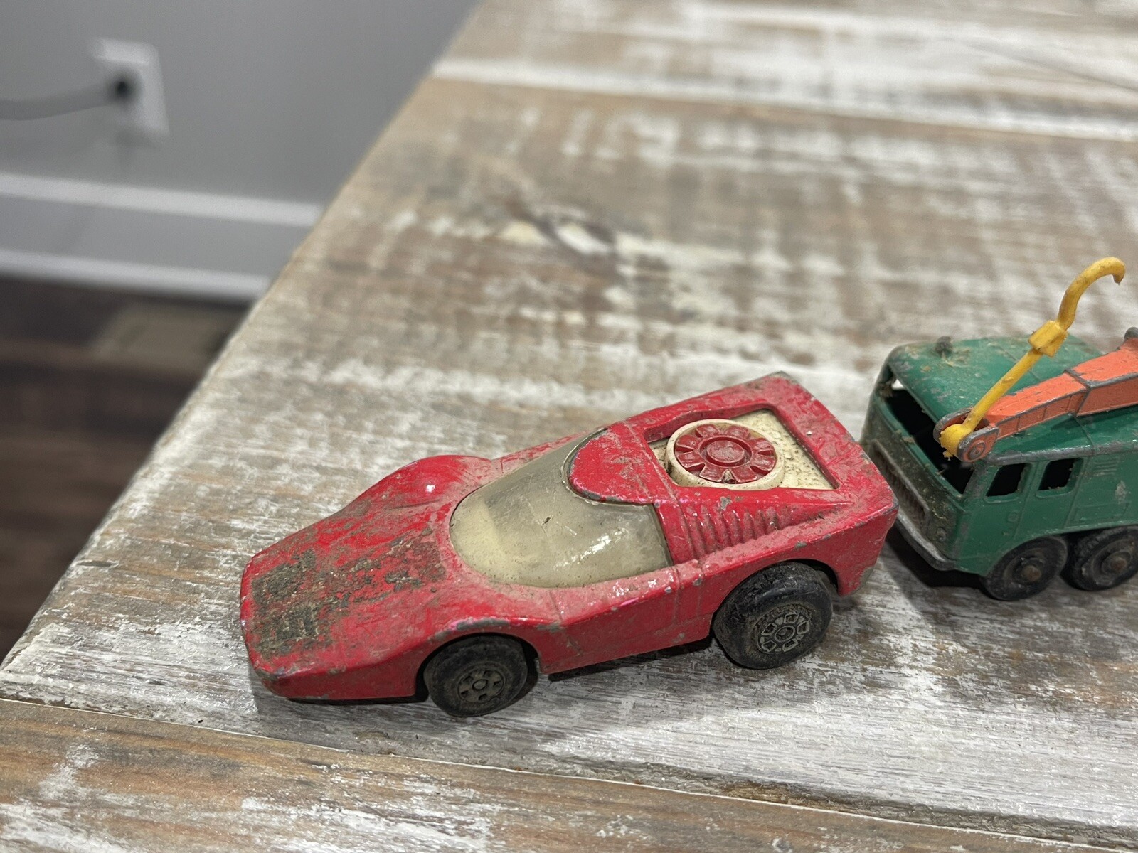 Lot Vintage Diecast Toy Cars Trucks Toys Redline Hot Wheels Matchbox ...