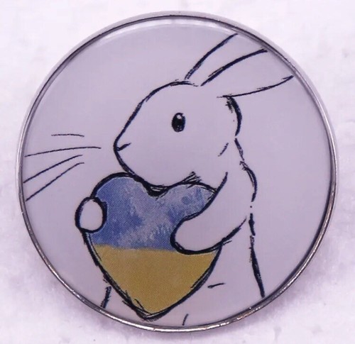 Ukrainian Bunny Rabbit Slava Ukraini Metal Pin Badge Ukraine Heart Flag ...