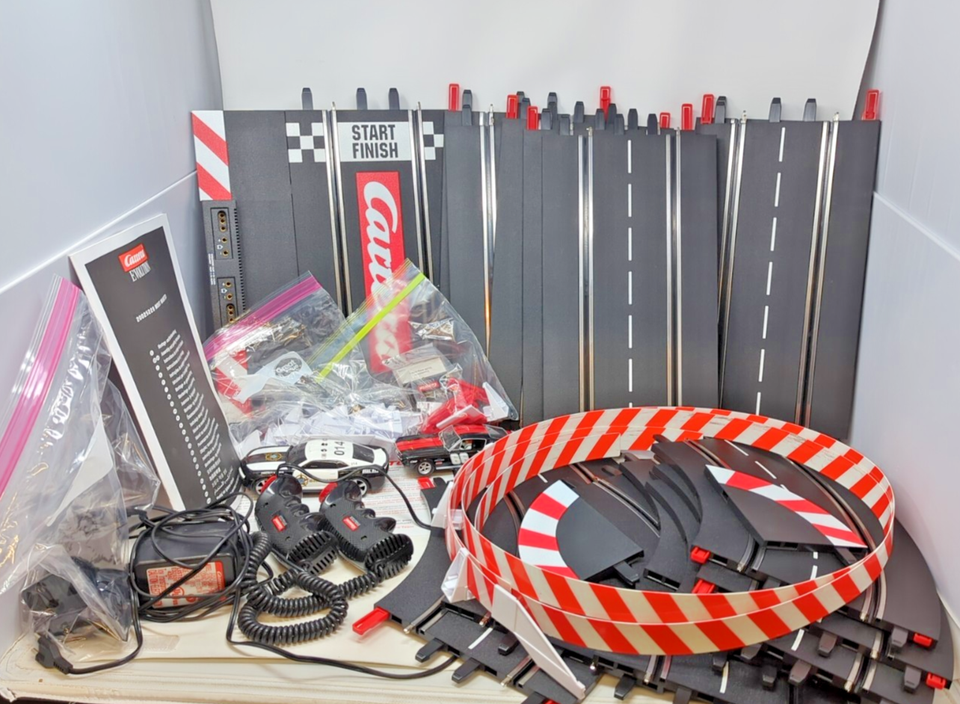 RARE Carrera Evolution Most Wanted 1/24 Slot Car Set Mustang #014 ...