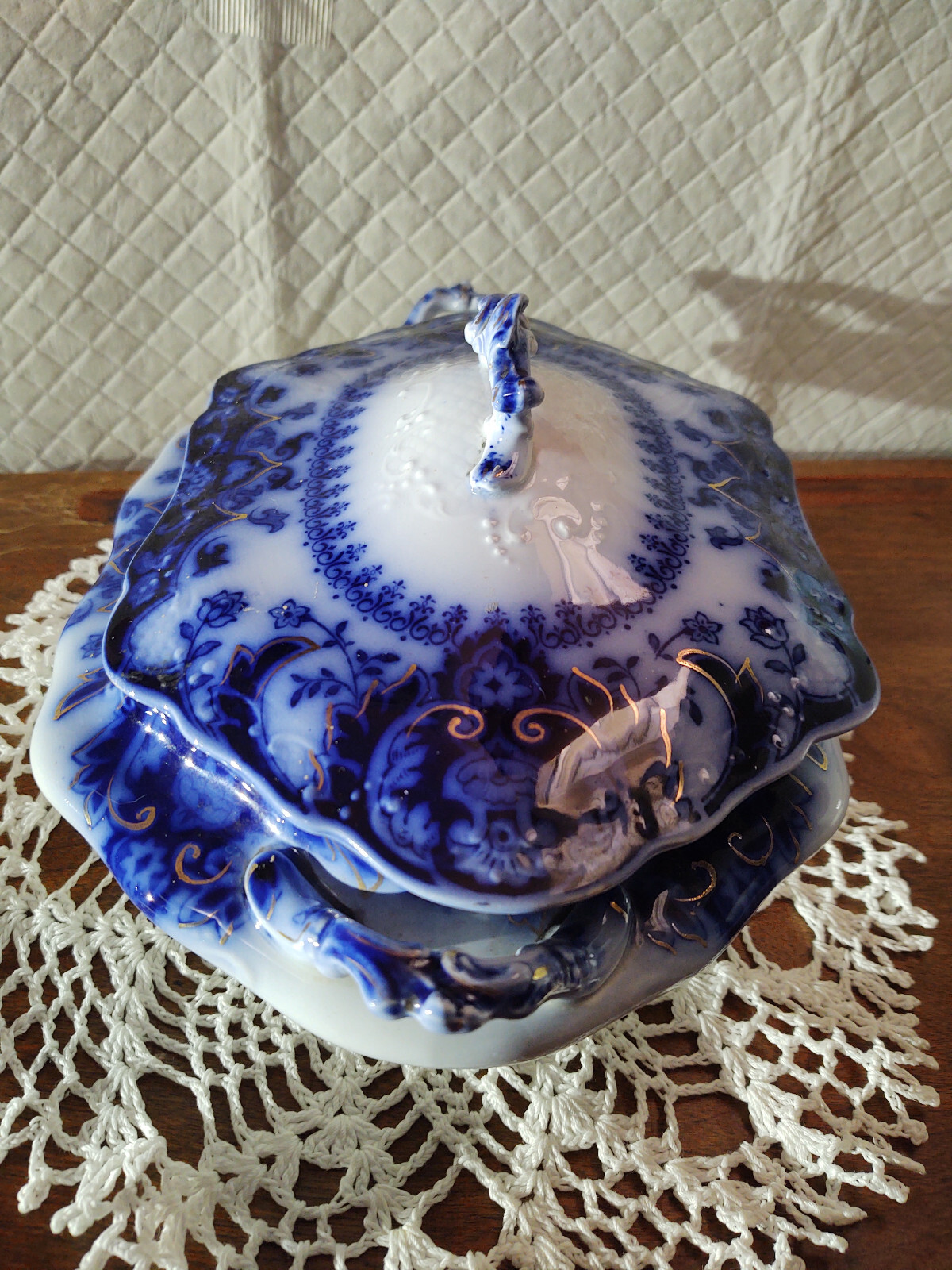 Flow Blue/Gold Accents Covered Vegetable Dish--Johnson Brothers/Florida ...