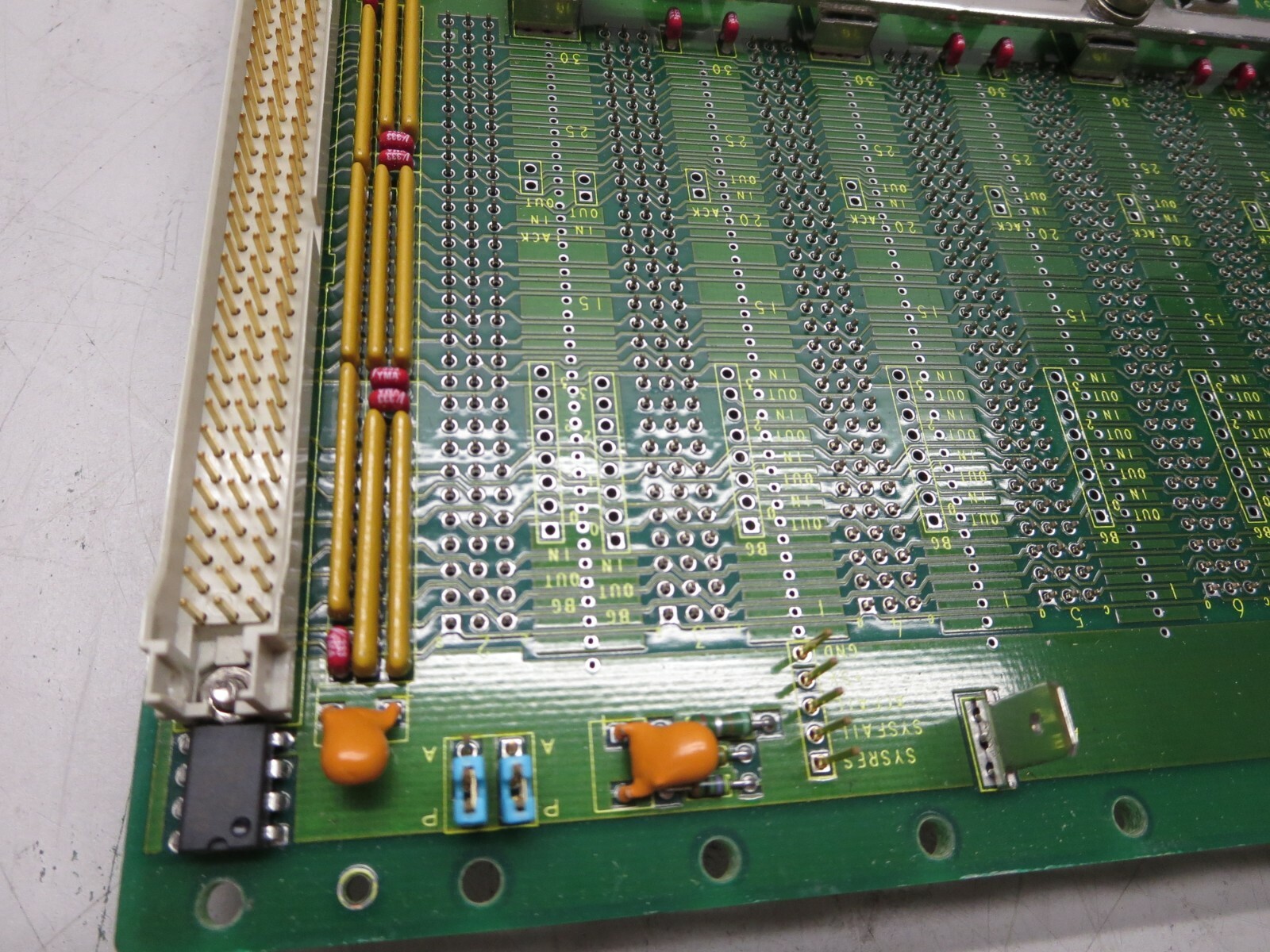 Schroff, 23000-470, Backplane,VME Monolithic,10-Slot,Removed From ...