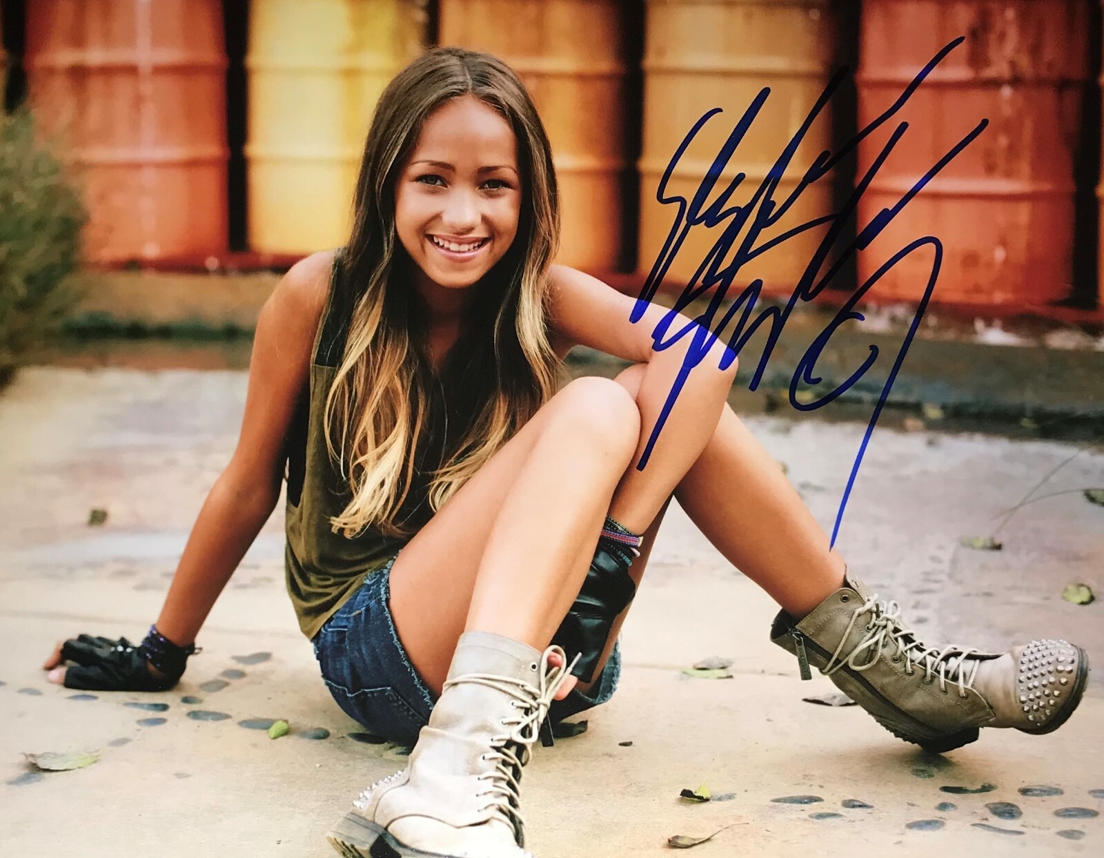 Skylar Stecker