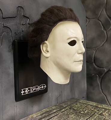 Michael Myers Halloween H20 Mask Wall Display Stand Horror Collectible ...