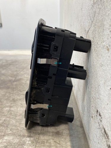 International LT Power Window Switch 4061965C4 (745-10262) | eBay