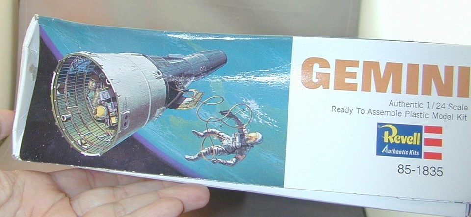 2000 Revell Gemini Space Capsule Model Kit 1:24 H-1835 COMPLETE | eBay