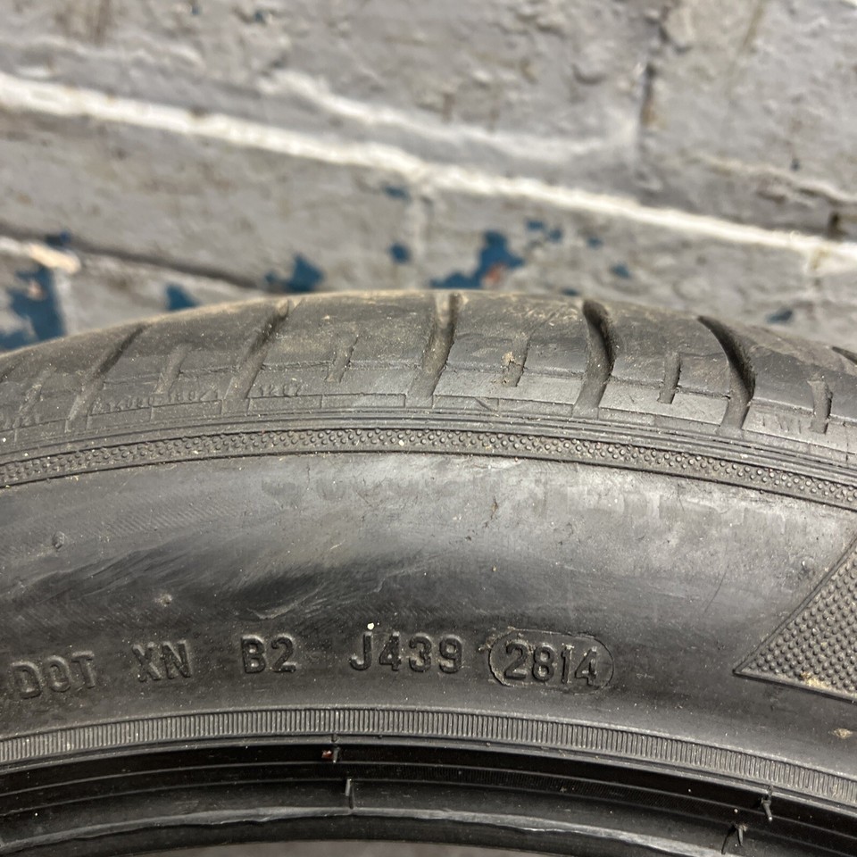 295 40 R20 110Y PIRELLI PZERO ROSSO Tread 6.1mm(C3369) Pressure’s ...
