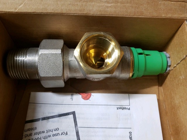 Danfoss RA 2000 013G8018 3/4 NPT Sidemount Angle Valve Hot Water Max ...