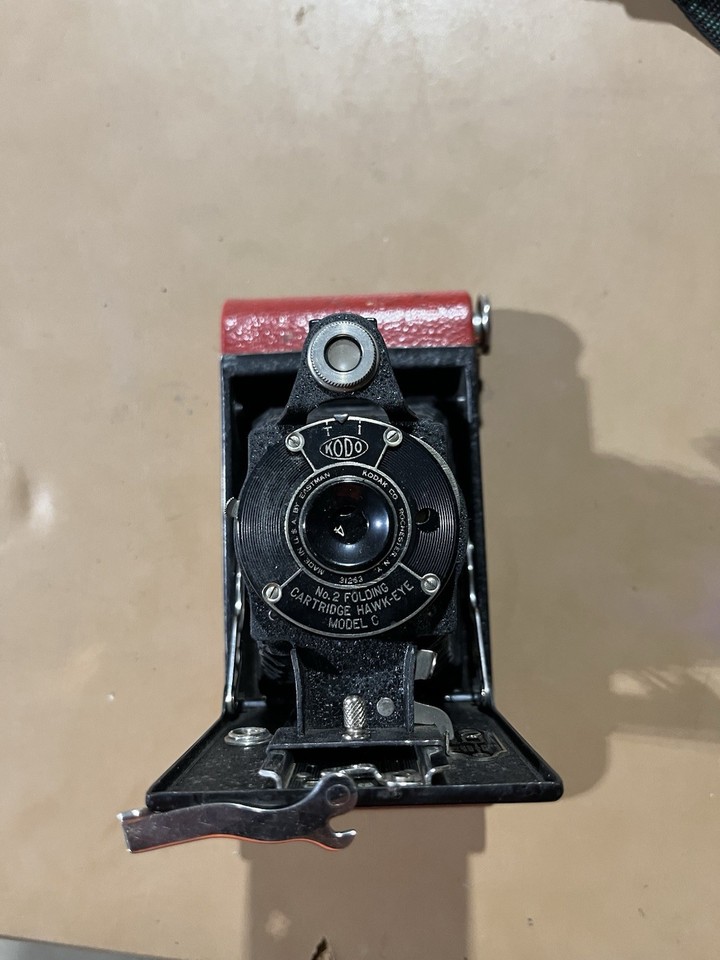 Eastman Kodak Co. Hawk-Eye No. 2 Folding Model C Camera Hawkeye Red | eBay