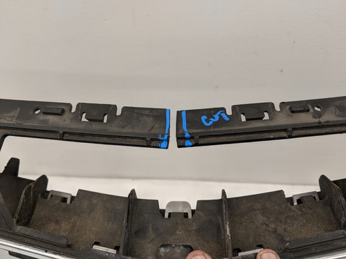 2012 2013 2014 Mercedes Benz CLS550 Front Bumper Grille OEM Used ...