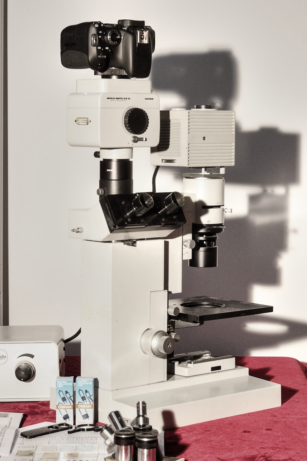 LEITZ DIAVERT INVERTED PHASE-POL PHOTOMICROSCOPE WITH UNIQUE ACCESSORIES- NICE | eBay