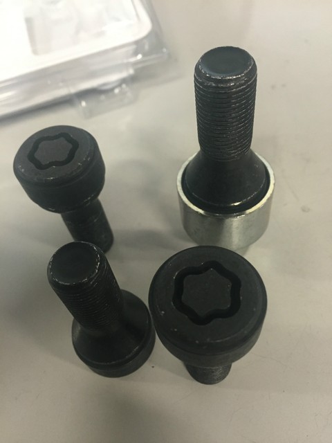 Genuine BMW Locking Security Wheel Bolts Nuts Set 36132453959 for sale ...
