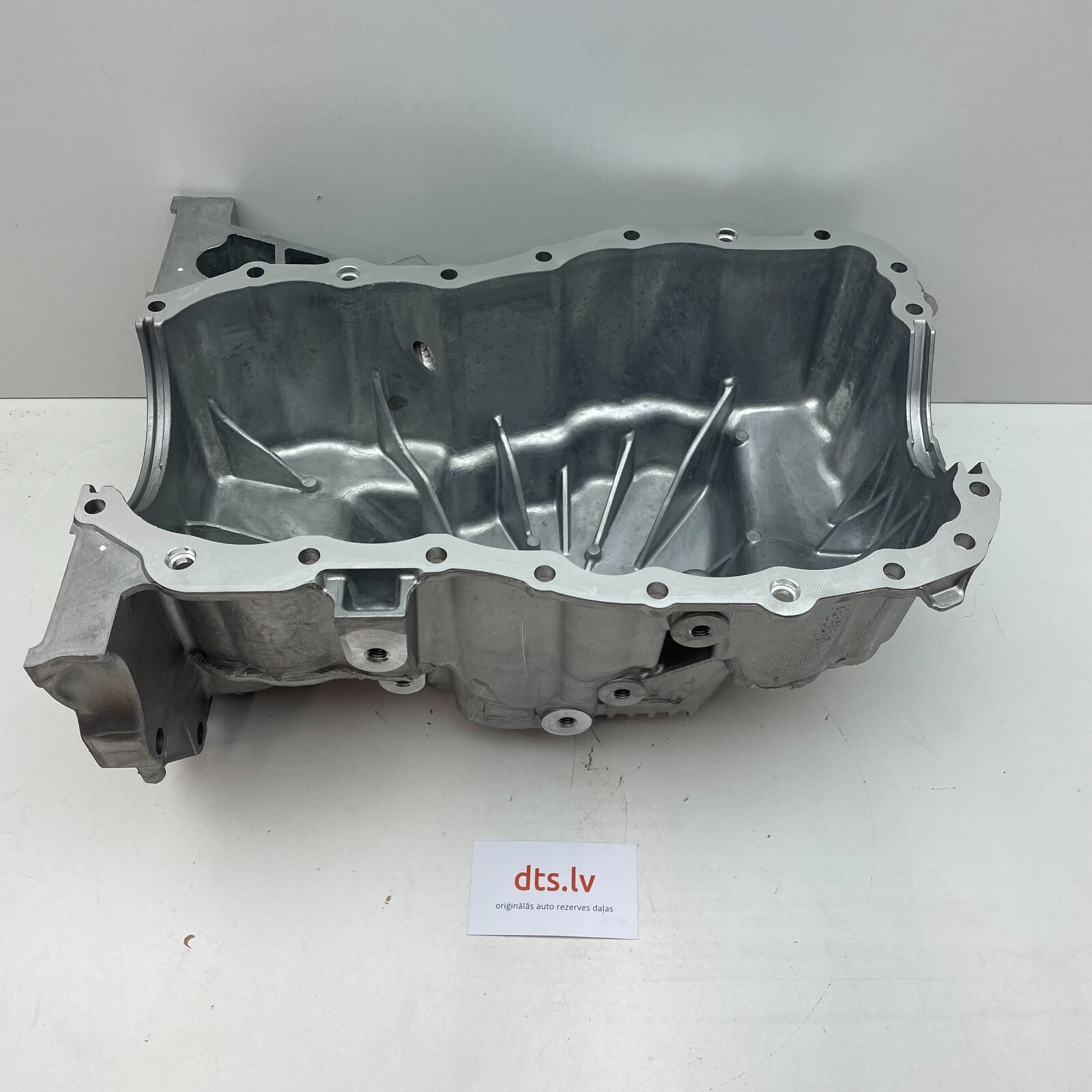 OEM Nissan NV200 Oil Pan (Also Fits Renault) 11111-00QAC | eBay