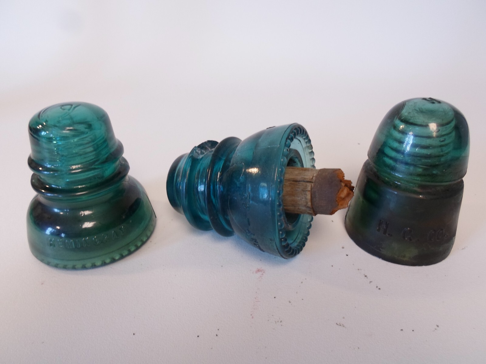Lot of 4 Antique Green Glass H.G. Co. Beehive Insulators Hemingray 40 ...