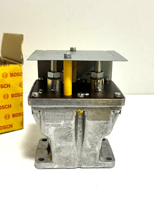 BOSCH 24 VOLT 300 AMP RELAY 0-333-301-010 (New Flyer Parts) | eBay