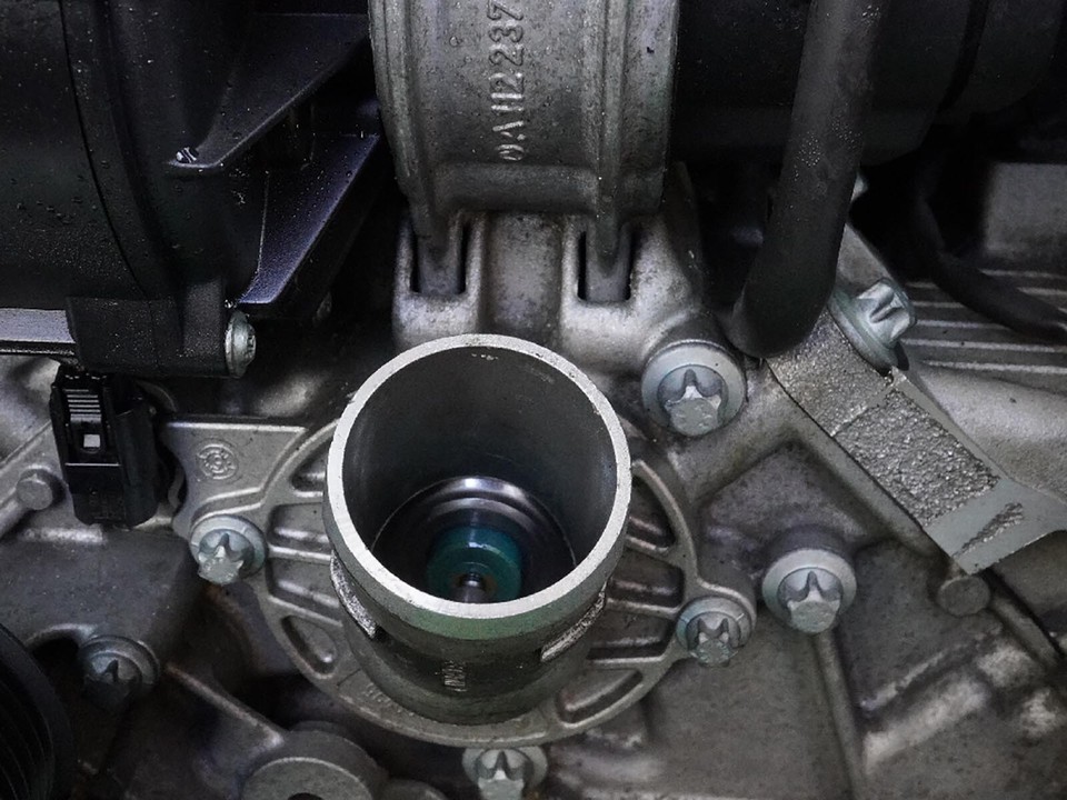 2003 - 2006 Mercedes Benz Sl Class R230 Sl500 5.0L 8 Cyl At Engine ...