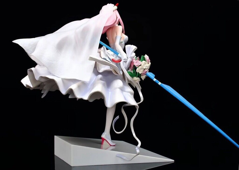 DARLING in the FRANXX Zero Two 02 Wedding Dress Ver. 28cm PVC Figure ...