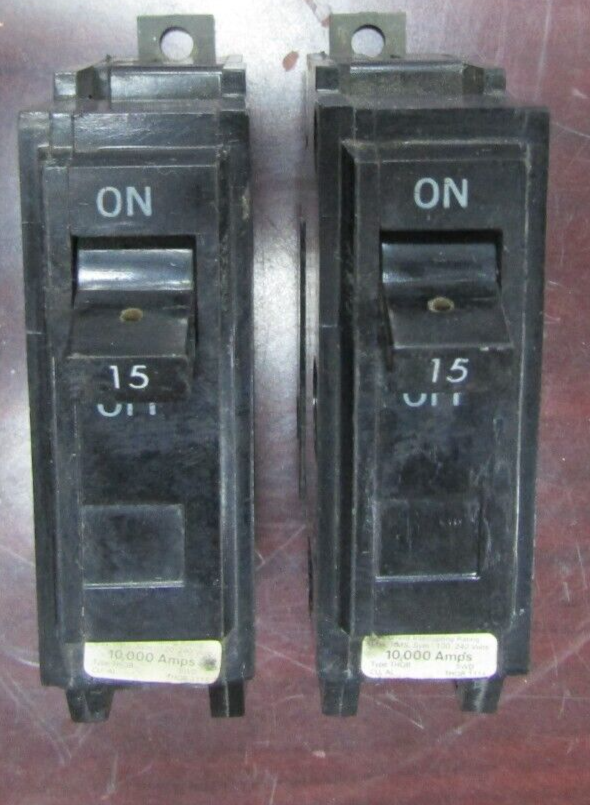 😏 2) GE 15 AMP BOLT-ON CIRCUIT BREAKER 1P 240 VAC THQB1115 LOT OF 2 | eBay