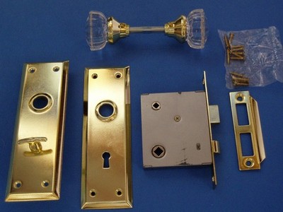 MORTISE LOCK PRIVACY LOCKSET WITH GLASS DOOR KNOBS WITH BRASS BASE ...