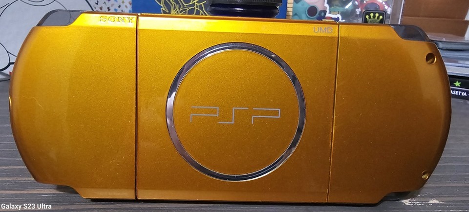 BLACK Sony PSP 3000 System w/ Charger, ome Battery 6 Games Works Great ...