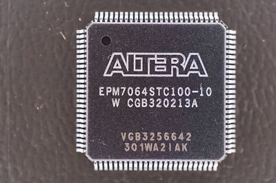 EPM7064STC100-10 Altera CPLD Complex Programmable Logic Device 10ns 100 ...