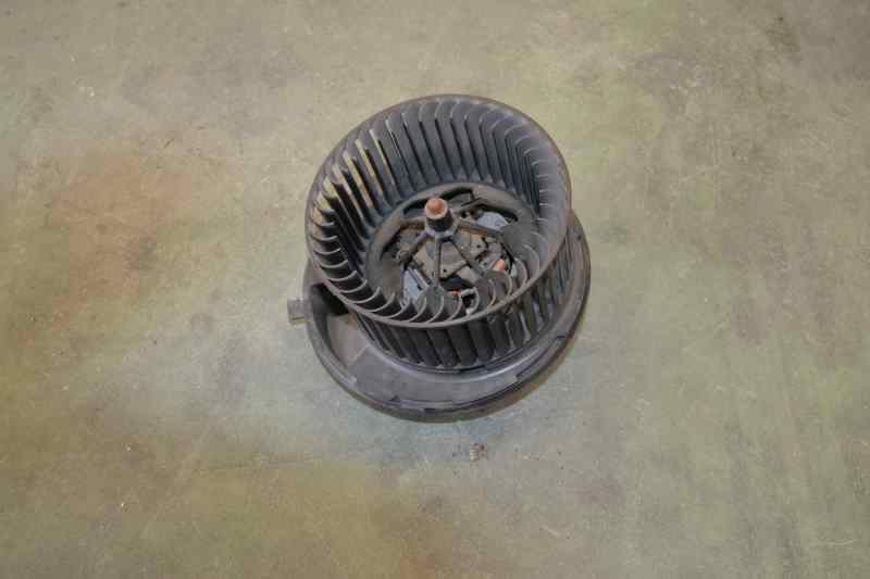 1K1819015 ventilador calefacción para VOLKSWAGEN CADDY 2K02.2004 KOMBI ...