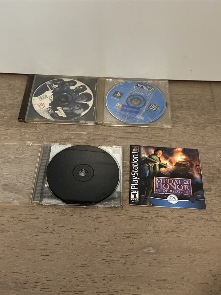 3 PS1 Playstation Games disc only Knockout Kings, WCW/NWO & Medal of ...
