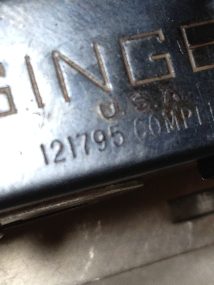 Vintage Singer Sewing Machine Buttonhole Attachment 121795 with ...