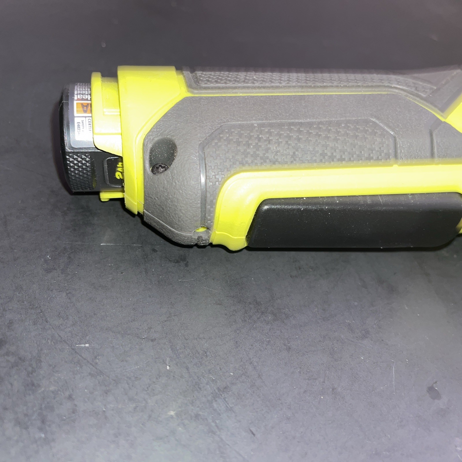Ryobi USB 4-Volt Lithium Screwdriver With Pivoting Head FVD50 With ...