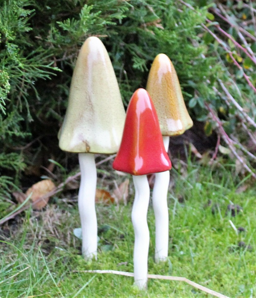 Garden Ornaments Ceramic Toadstools fairy garden Tinkling Mushrooms ...