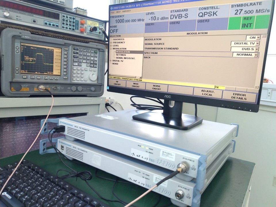 Rohde & Schwarz SFE100 DTV Test Transmitter DVB-S / DVB-S2 2112.4100.12 ...