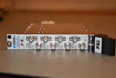 National Instruments NI PXIe-5611 RF Upconverter Module/IQ Vector ...