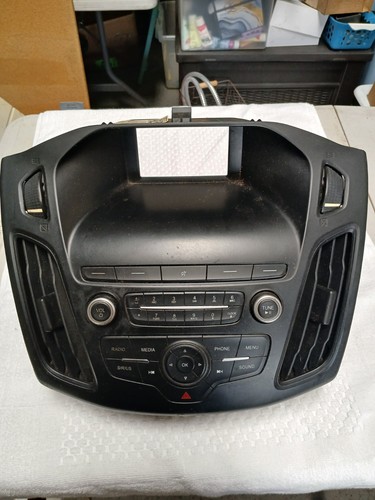 OEM Ford Focus Escape Radio Media Control Panel SYNC Sirius 2012–2014 ...