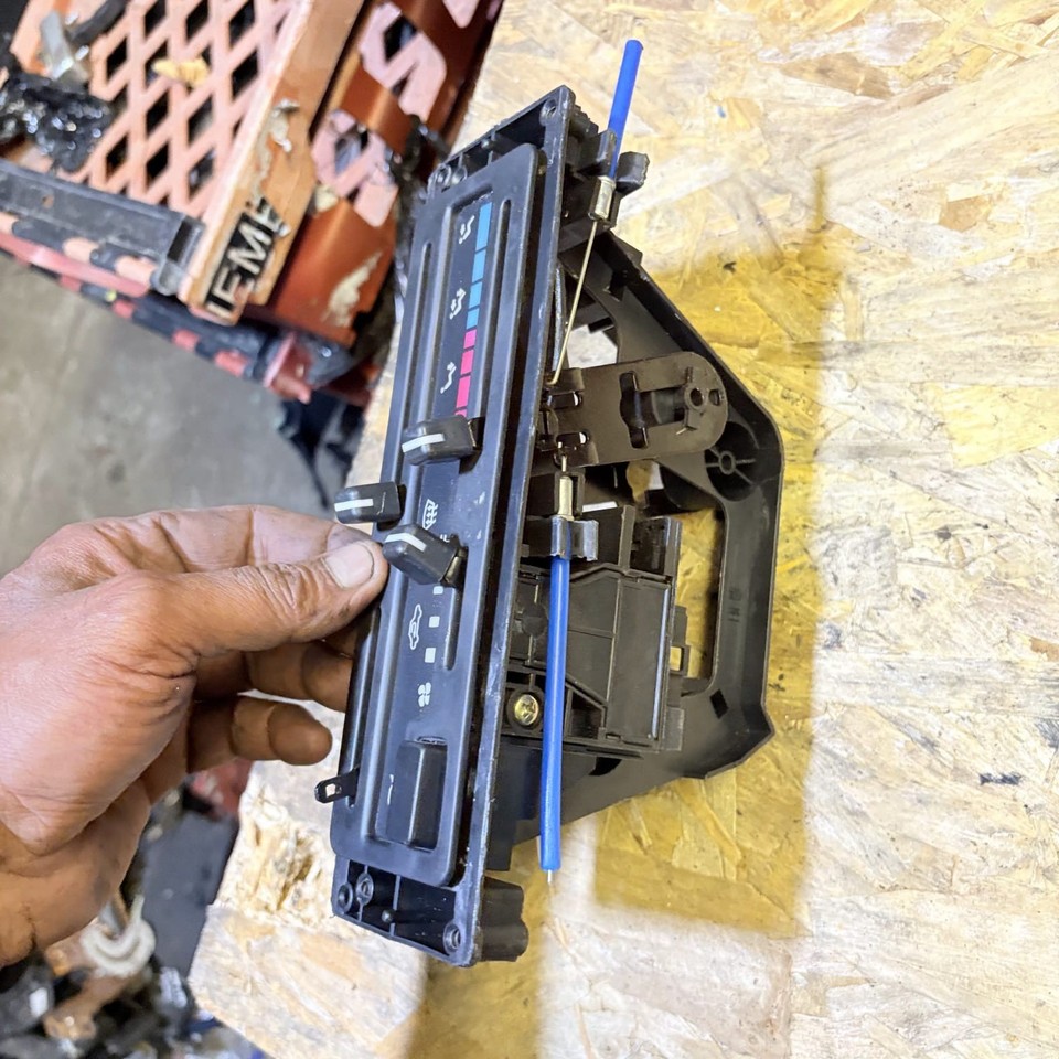 2014 TOYOTA HIACE HEATER CLIMATE CONTROL PANEL #1 8112000-01R E6010600 ...