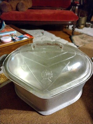 Vtg Guardian Service Ware Cast Aluminum Triangular Heart Shape Cookware ...