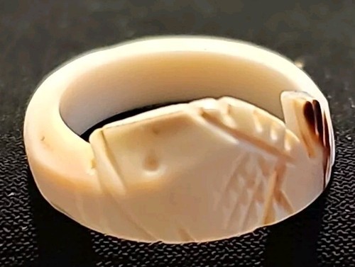 Hand Carved Edged Fish Design Real Shell Ring Sz 6 | eBay