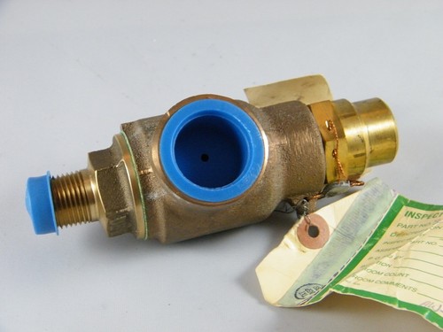 NEW TEXSTEAM / DRESSER CONSOLIDATED SAFETY VALVE PART # 8343051BB 1/2 ...